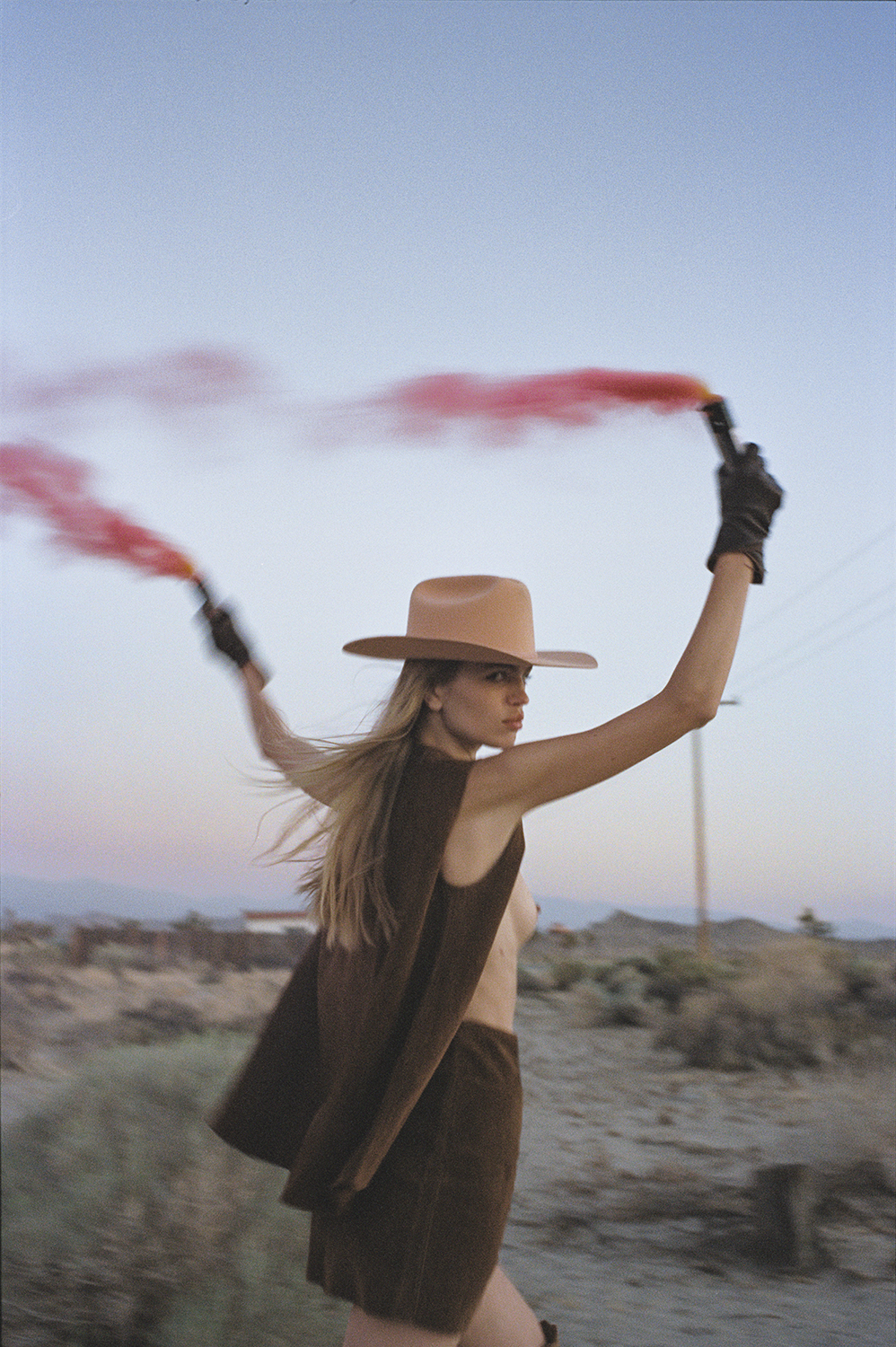 Daphne Groeneveld – Lack Of Colors // Jason Lee Parry