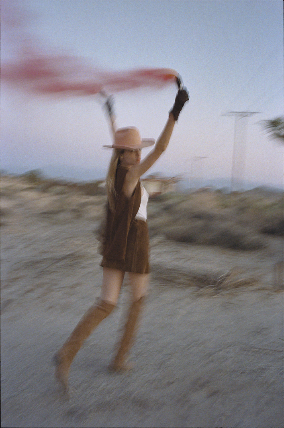 Daphne Groeneveld – Lack Of Colors // Jason Lee Parry